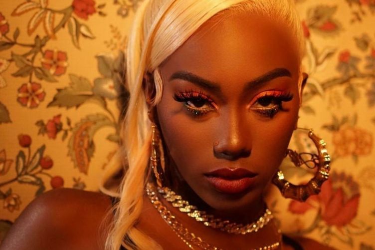 Flo Milli debutta a sorpresa con You Still Here Ho? - Rapologia.it